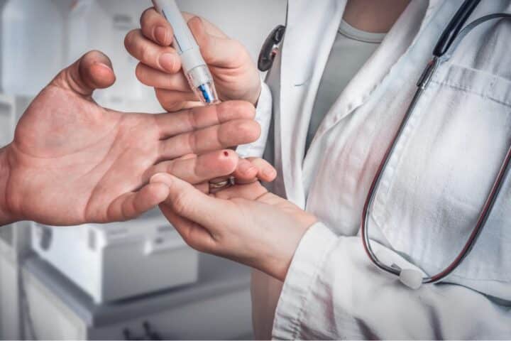 Know Your Status: Diabetes Screening and Regular Testing